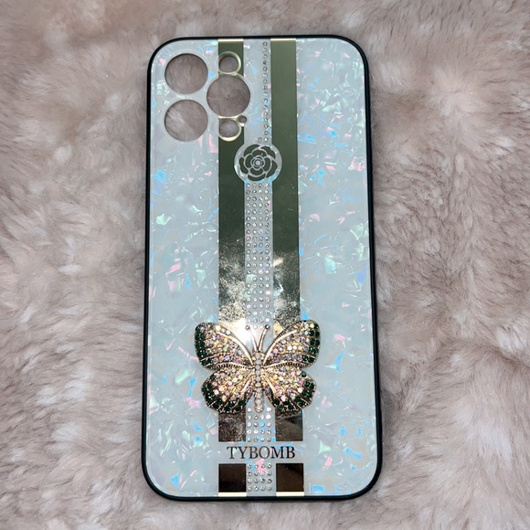 Tybomb | Cell Phones & Accessories | 3d Butterfly And Crystals Iphone 2 ...